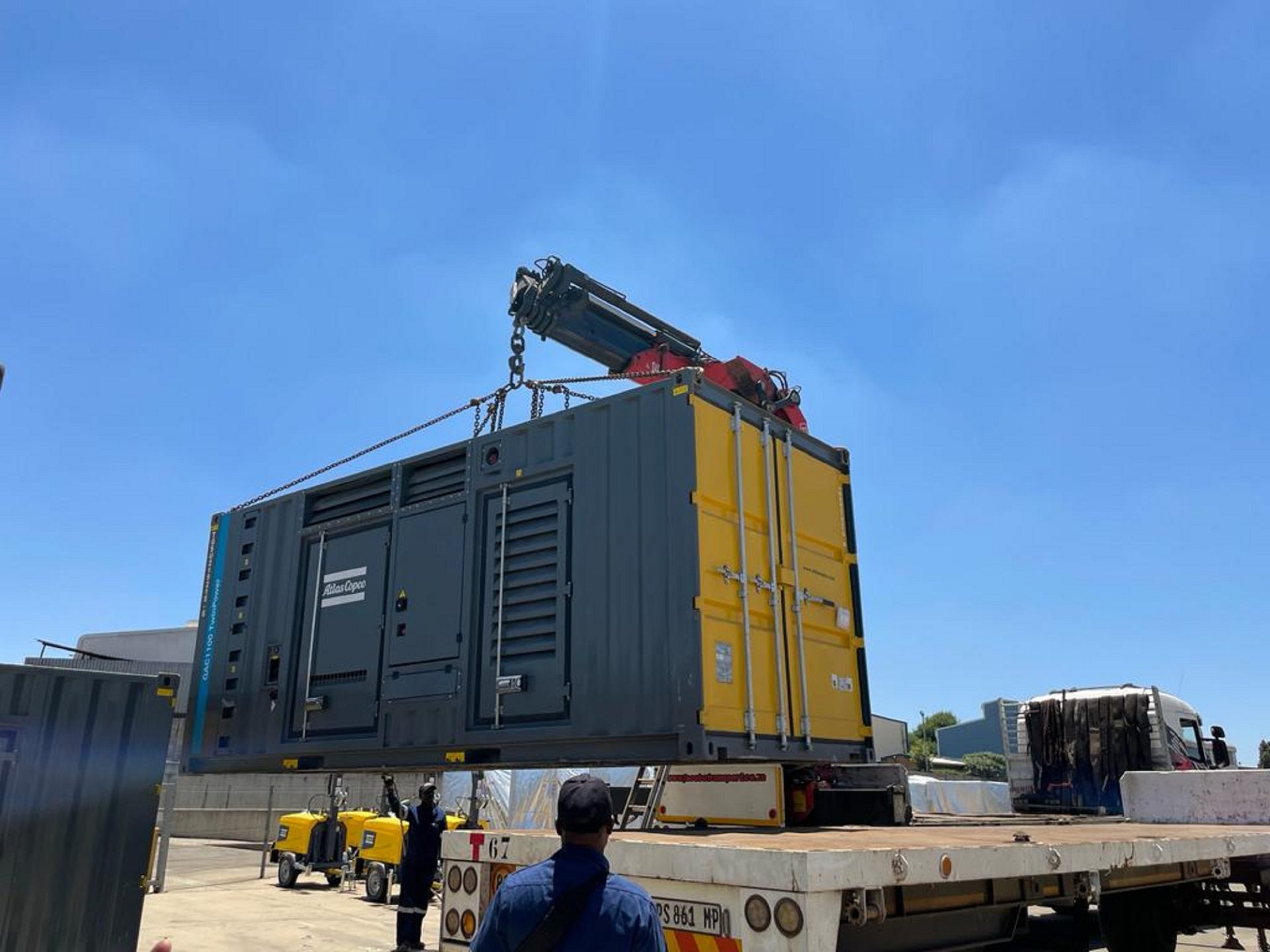 Two generators – one container: Taking portable power to a whole new ...